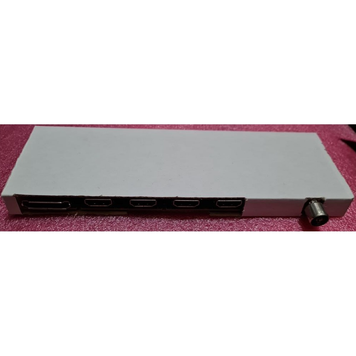 SAMSUNG UA65KS9000 ONE CONNECT MINI BOX